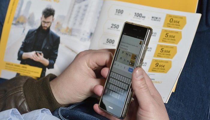 Il primo distributore automatico di Sim Fastweb – Enkey WebAgency